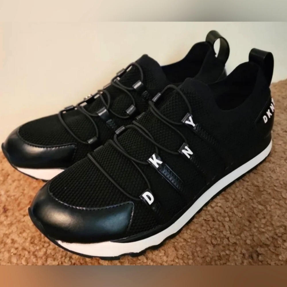 Dkny Fashion Sneakers Black&White Pull On- No Lace Ti… - Gem